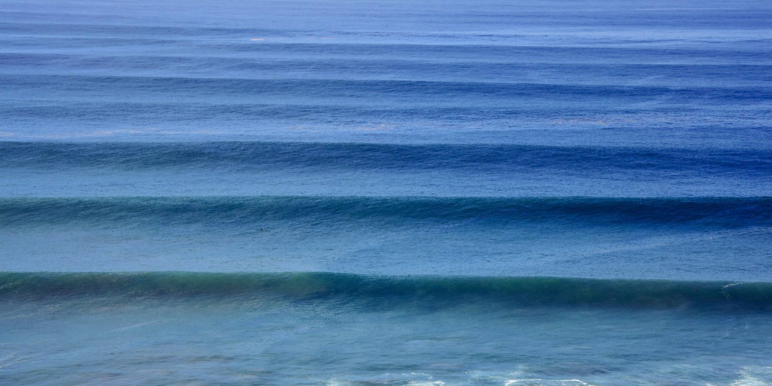 Surface waves – Navalapp